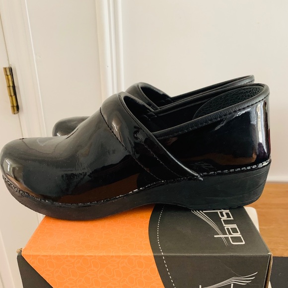 Dansko | Shoes | Dansko Xp 2 Pro Clogs | Poshmark